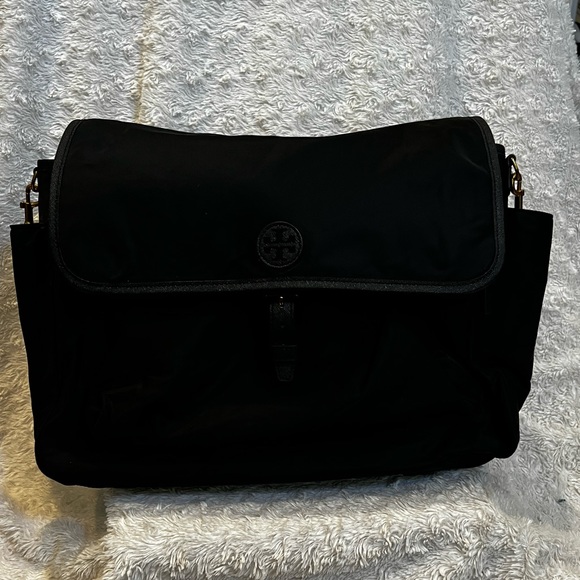 Tory Burch | Bags | Tory Burch Scout Messenger Diaper Bag Black | Poshmark